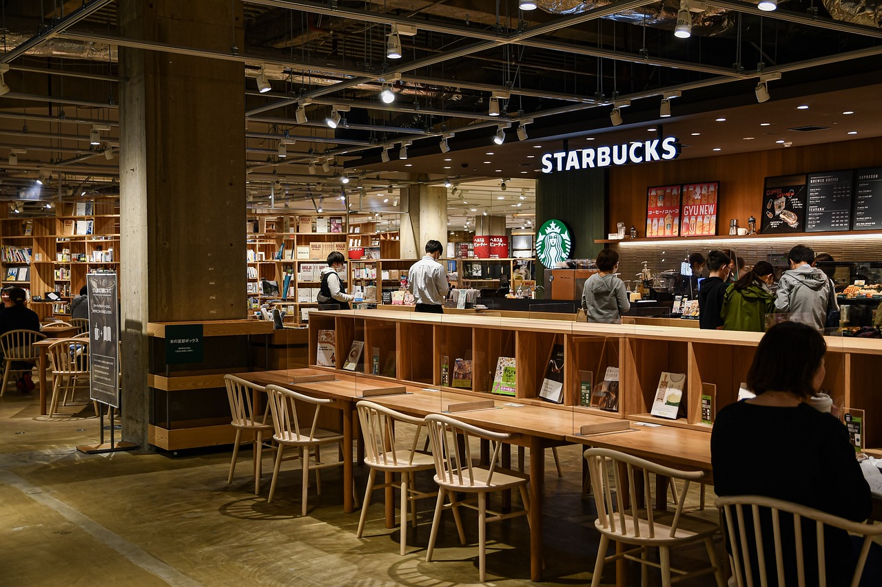 Franchise Starbucks : comment ouvrir son salon de café ? - Acawest.com